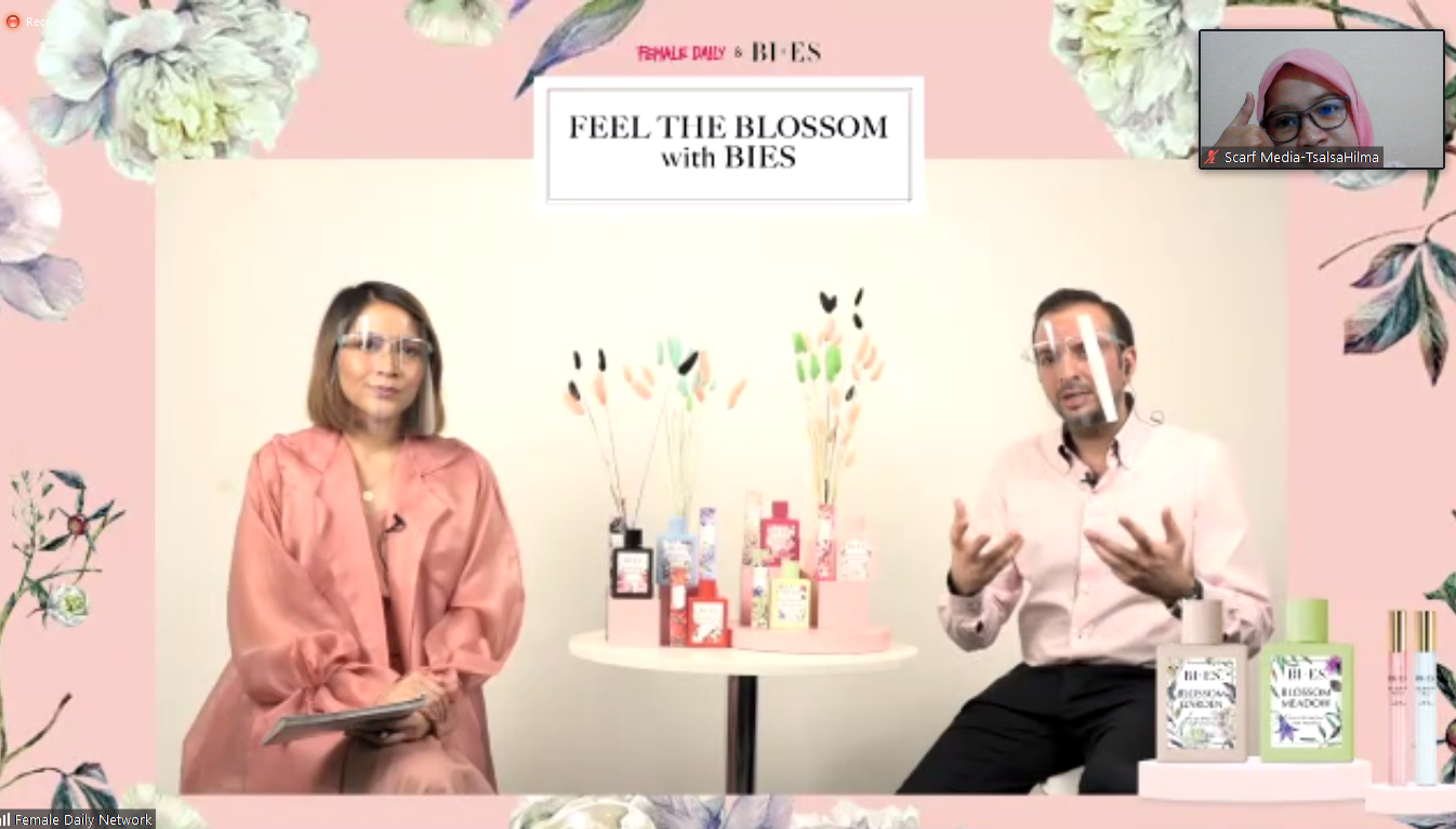 Rekomendasi Parfum dengan Aroma Bunga - Scarf Media