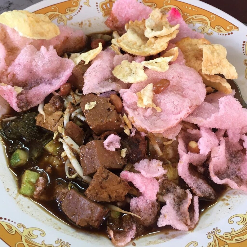 Ini Dia Deretan Makanan Khas Betawi yang Enak Tapi Langka! - Scarf Media