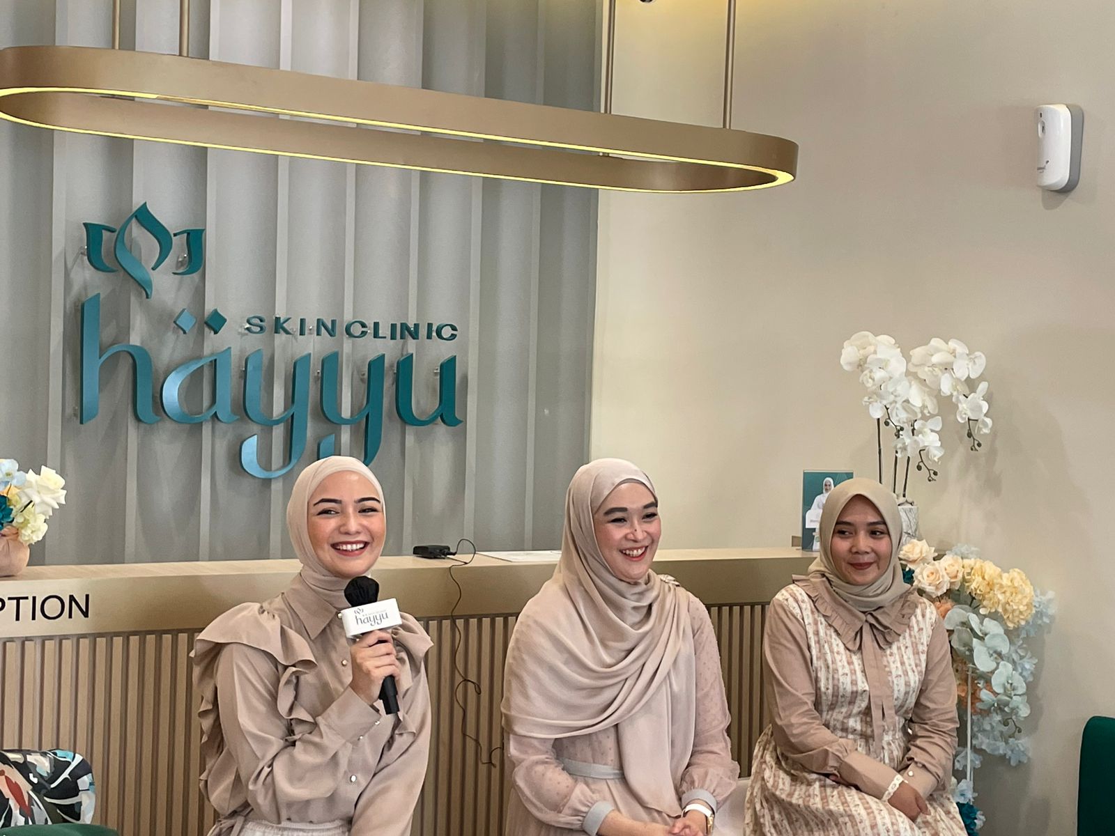 Miliki Kulit Kencang di Usia 40 Tahun dengan Perawatan di Hayyu Clinic ...
