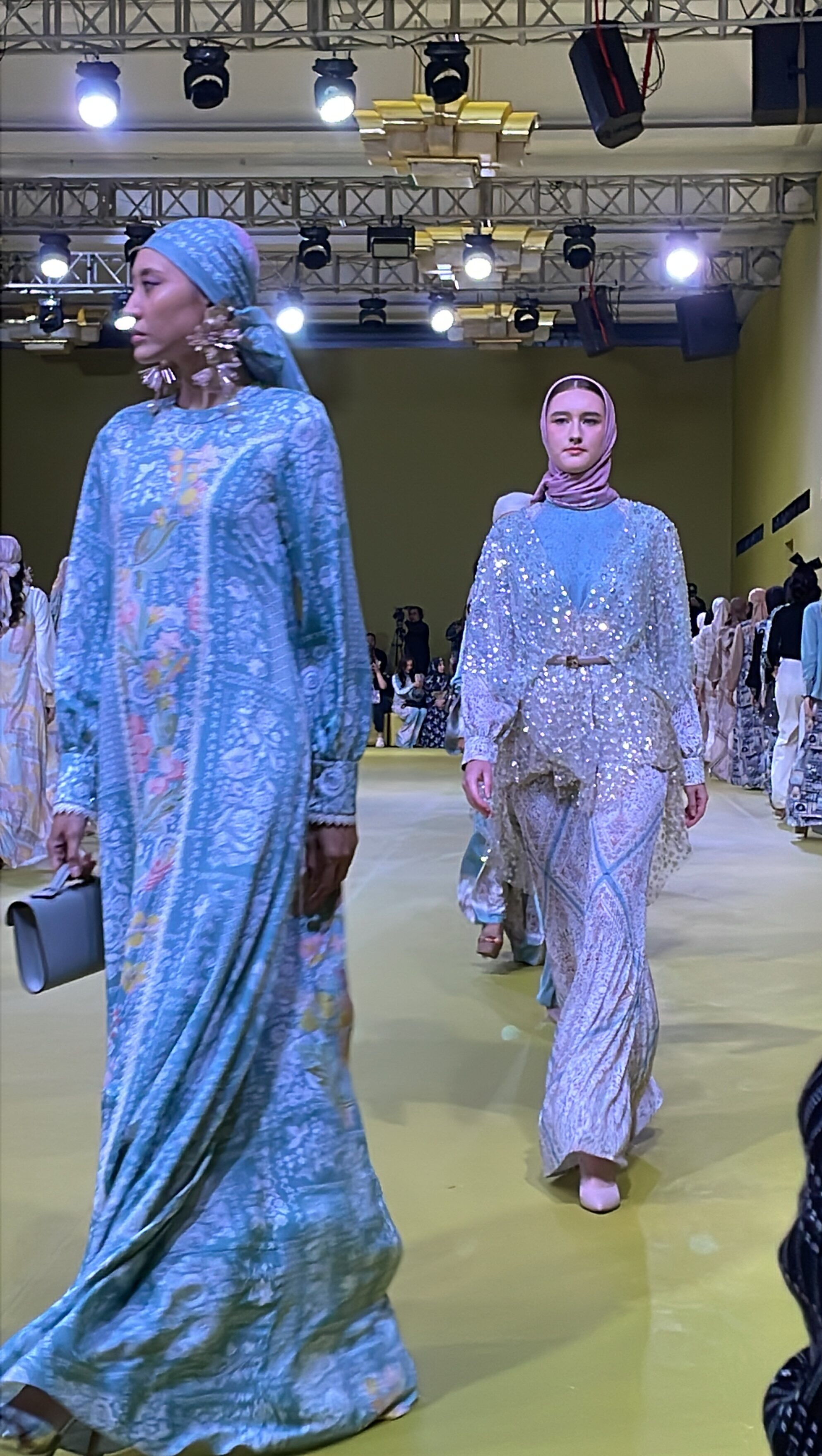 Mandja Hijab by Ivan Gunawan Hadirkan Raya Collection, Inspirasi Busana ...