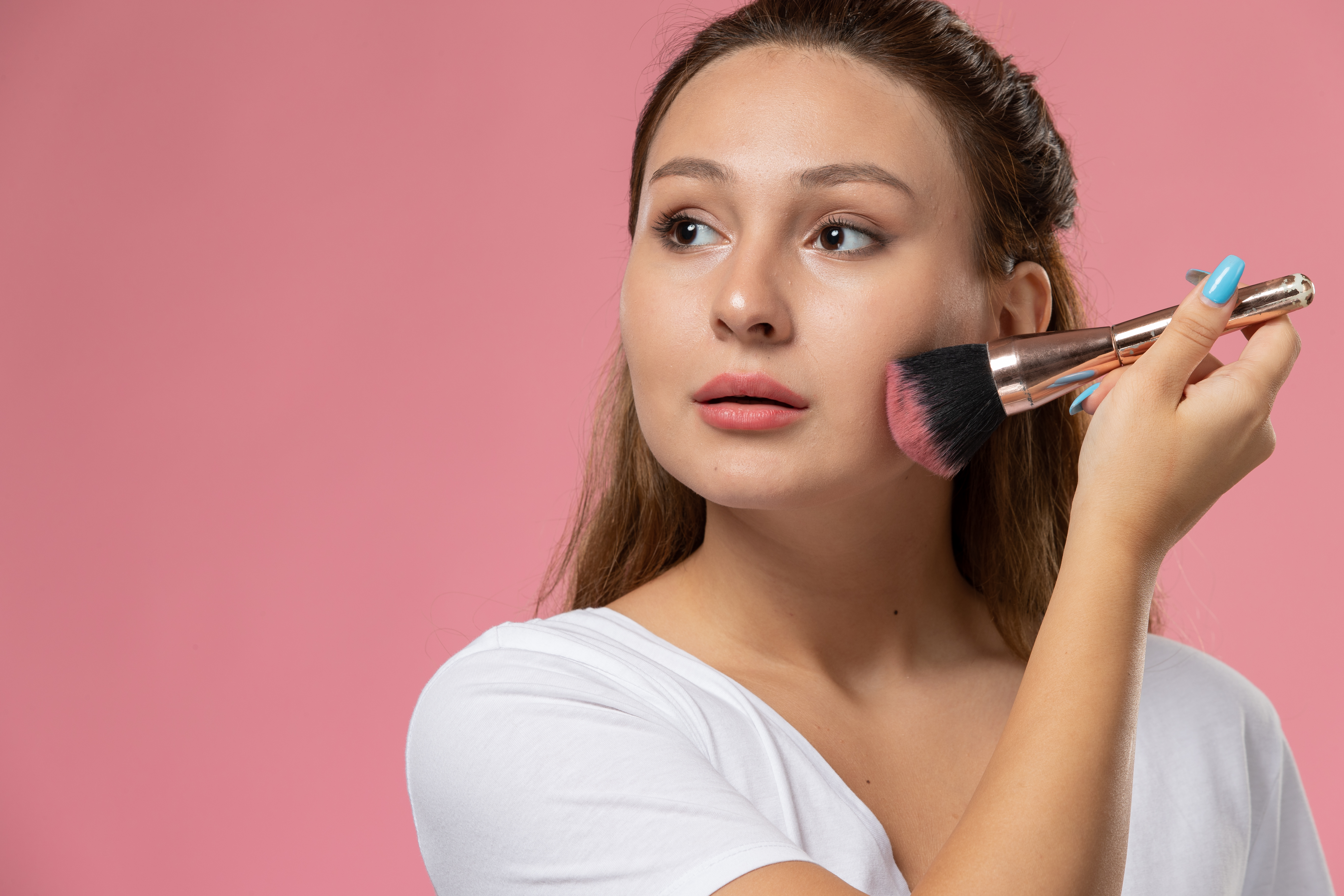 Wajib Tahu, Penyebab Makeup Pilling dan Cara Mencegahnya - Scarf Media